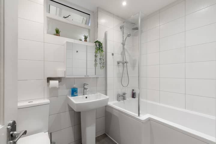 Stylish 2br Steps From Oxford Street - Marylebone