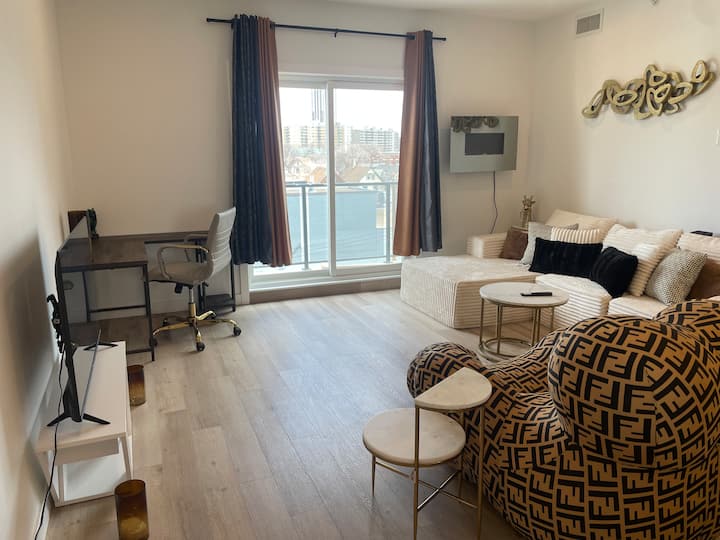 Moonlight Loft - Winnipeg