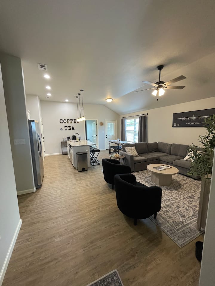 Hercules House-stay•play•relax. Cleared To Land. - Abilene, TX