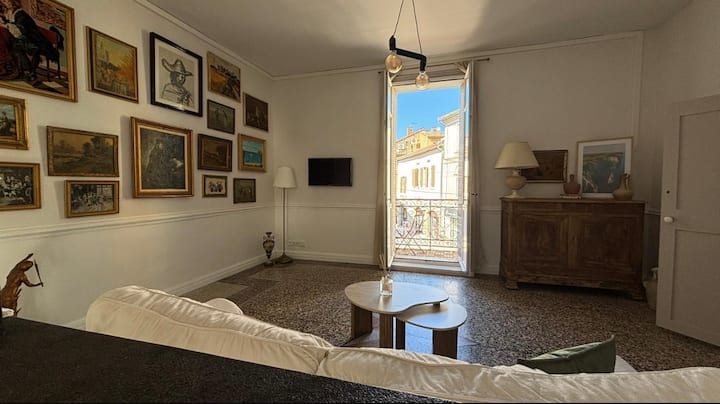Appartement Au Cœur Du Centre Historique - L'Isle-sur-la-Sorgue