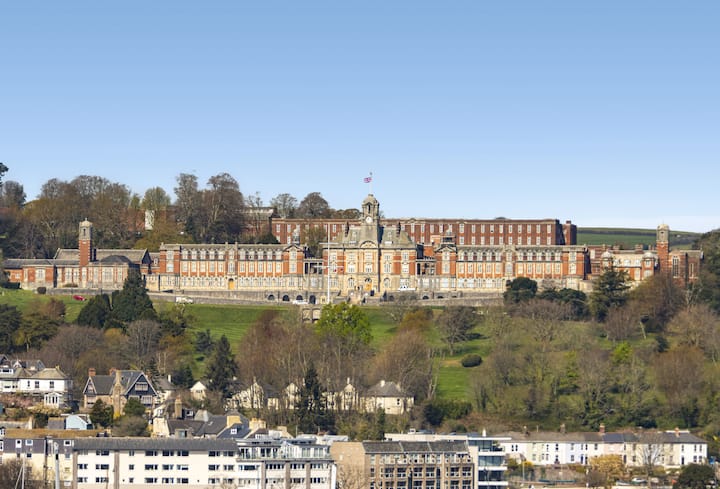 Picnic Cottage - Dartmouth