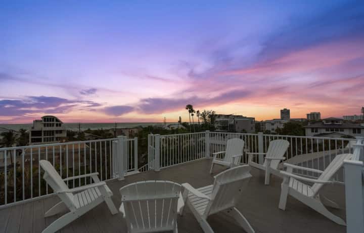 Sea Spray  Ultimate Beach & Boaters Paradise - Siesta Key, FL