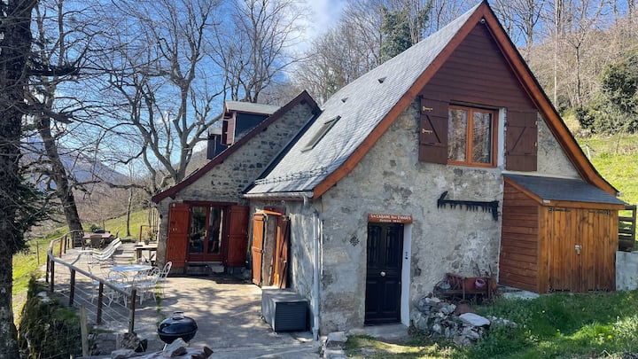 Gîte De Caractère Dans Des Granges Aménagées. - Le Mourtis