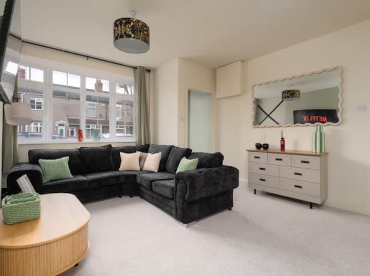 Luxury & Affordable Newly Renovated For Long Stays - Cleethorpes