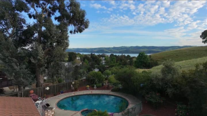 Bay Area Oasis 30 Min To Napa - Benicia, CA