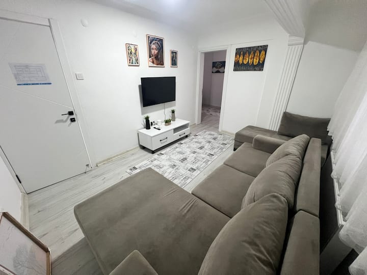 2+1 Daire İZmir Fuar/havaalanı/ Optimum Avm Yakını - Menderes