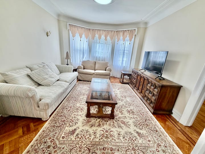 Spacious 3br /7 Guests/ Parking/near Nyc & Stadium - Bayonne, NJ