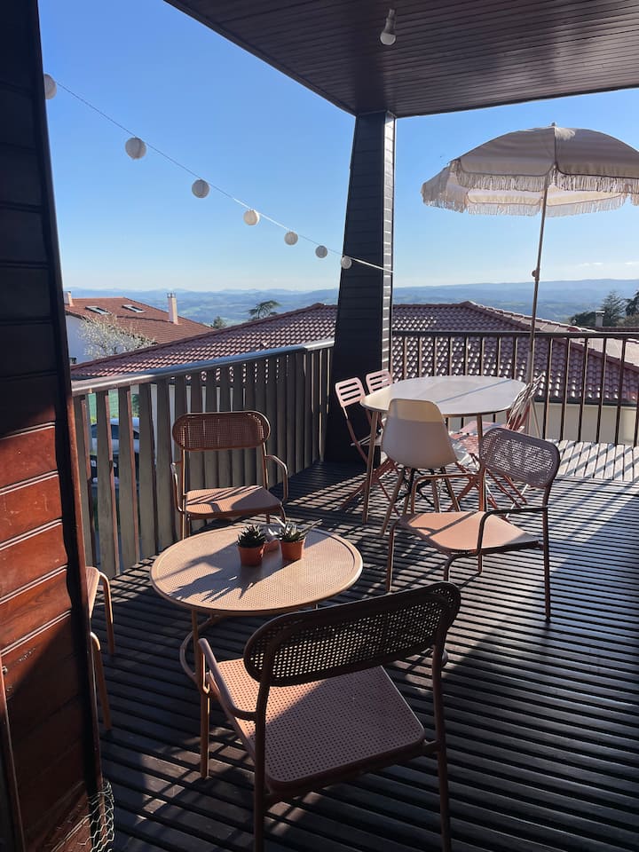 Grand Chalet Avec Vue Et Jardin - Montrond-les-Bains