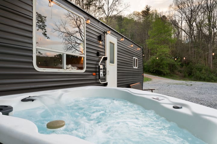Riverside Retreat | Hot Tub, Fire Pit & Mtn Views - Sylva, NC