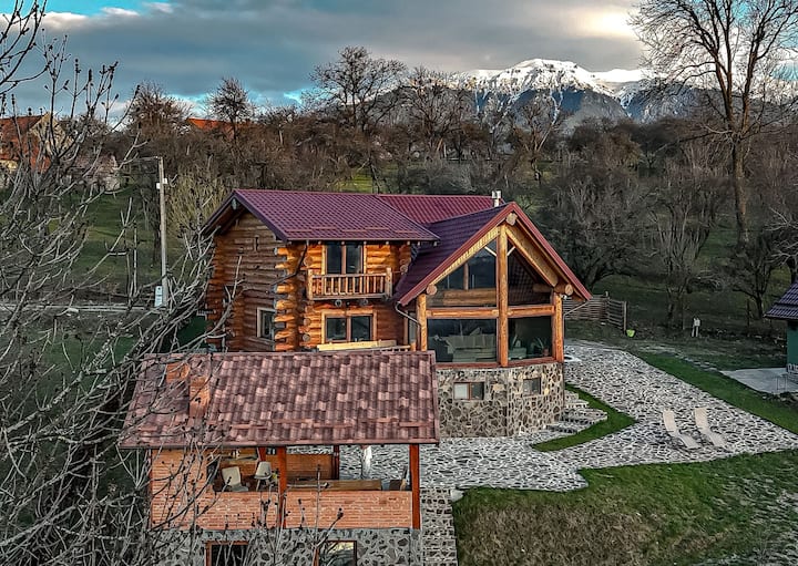 Nomad Escape - Bran - Bran