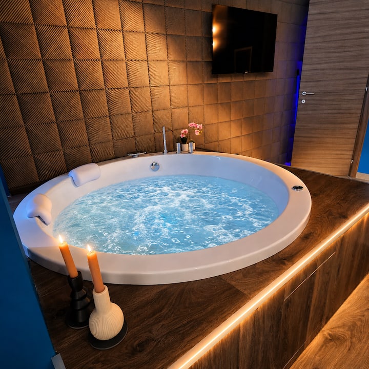 Luxury Suite Con Jacuzzi In Camera - Naples, Italie