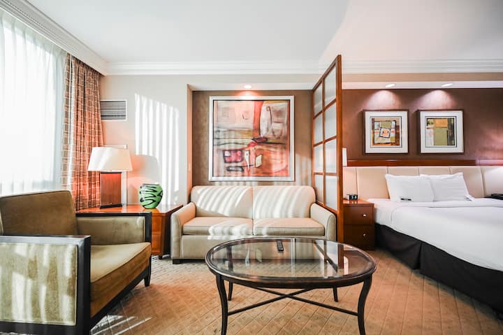 B14l1* Studio | Strip View | No Resort Fee | Pool - Las Vegas, NV