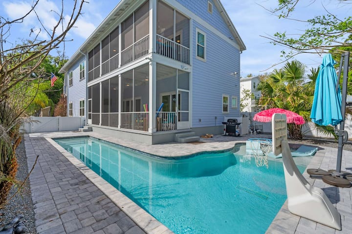 The Salty Palm L Pool L Walk To Dntn - St. Augustine, FL