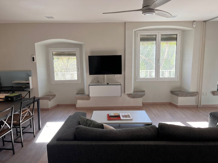 The Riverview Suite. Stylish & Cozy Apartment - Gérone, Espagne