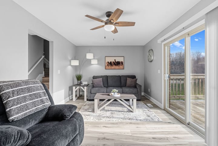 Spacious Groveland 2br/2.5 Bath Townhome Unit 6647 - Holly Recreation Area, Holly