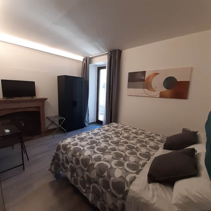 Angela's House - Camera Matrimoniale Deluxe - Sulmona