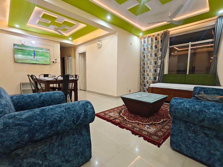 Skyline Retreat Next To Ekana Stadium Fullac 6pax - Lucknow