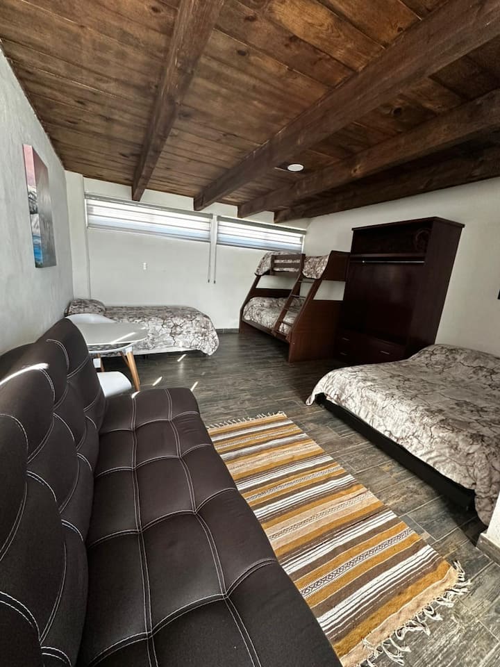 Habitación Grande Con Conexión A La Naturaleza - Pachuca