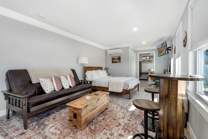 Petite Retreat At Harpers Ferry - Harpers Ferry, WV
