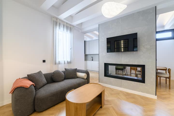 2br 2ba | Almagro Residence | Quiet Luxury Stay - Madrid