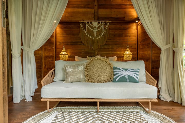 Ubud Valley Private Nature Retreat - Bali