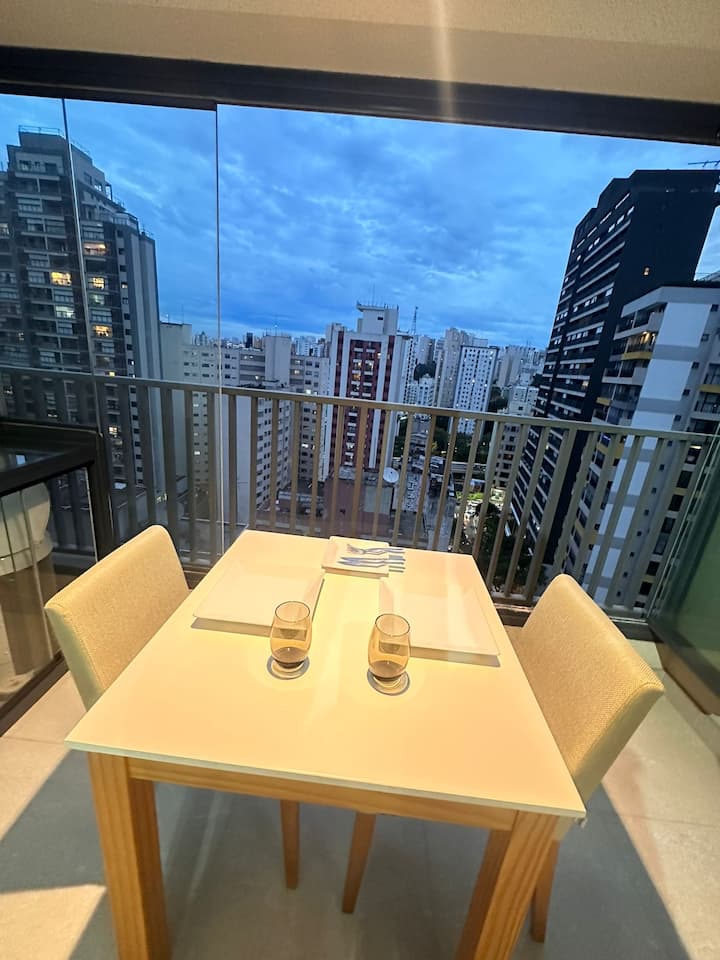 Studio Bela Vista, Próx Sírio Libanês. Facto1306 - Liberdade