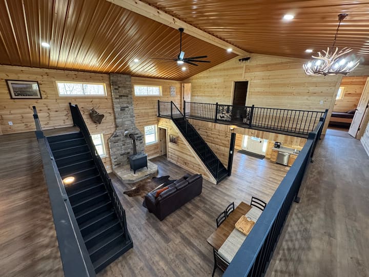 The Sanctuary In The Woods Cabin - Ohio