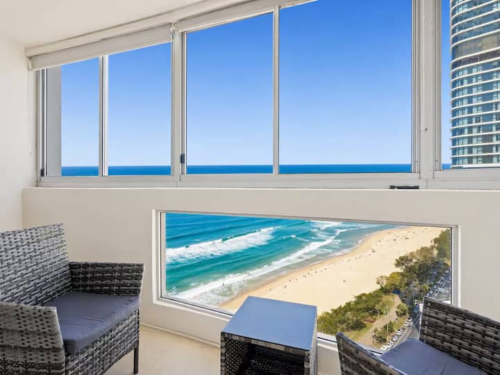 Timeless 3br Oceanfront4 Balconies Panoramic Views - Gold Coast