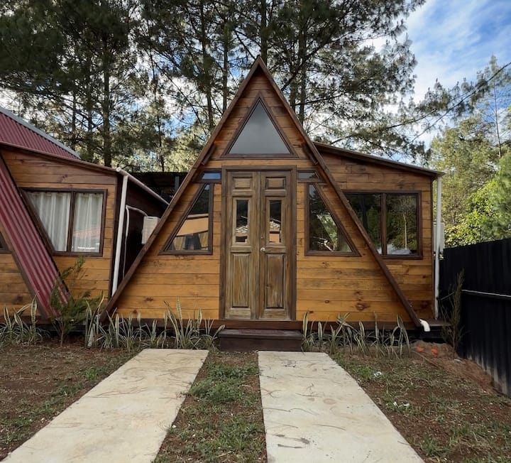 Cabaña Alpina Junto Al Bosque - San Pedro Carchá