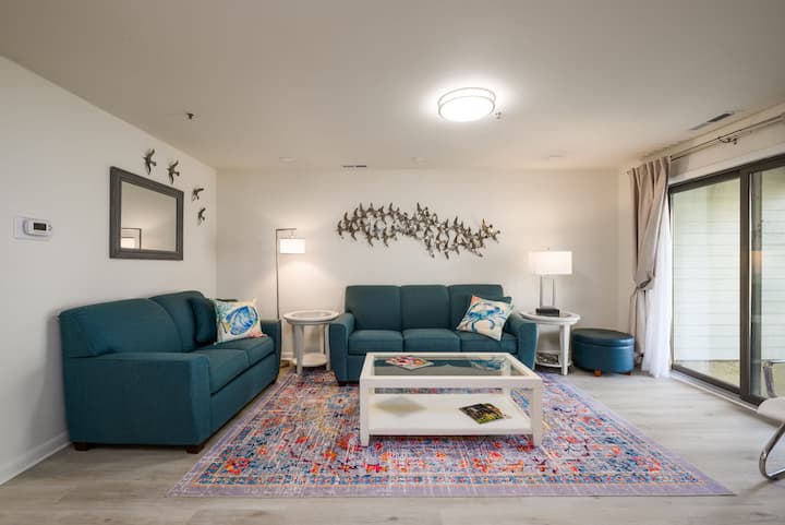 Dog-friendly Retreat Between Rehoboth & Dewey - Dewey Beach, DE