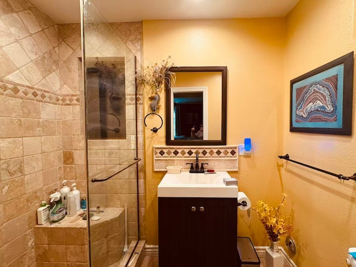 Westlake 1bed/1bath Private Guest Unit - Westlake Village, CA