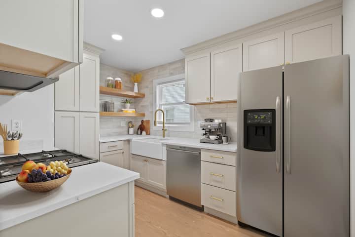 Cozy Cottage In Butler-tarkington & Downtown Indy - Indianapolis, IN