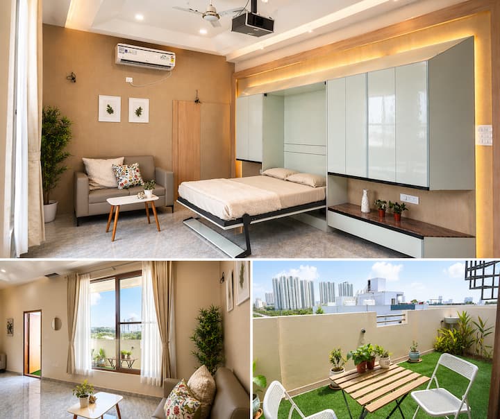 Cozy Luxe Stay With Private Theatre + Patio - India