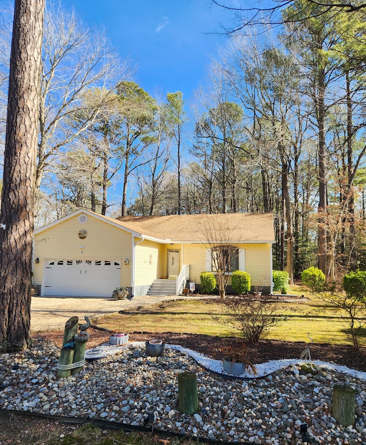 Sunshine Court - Ocean Pines, MD