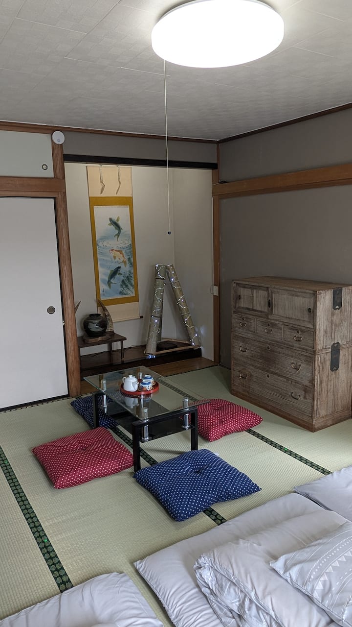 和室　祭りの後の静けさ - Ome