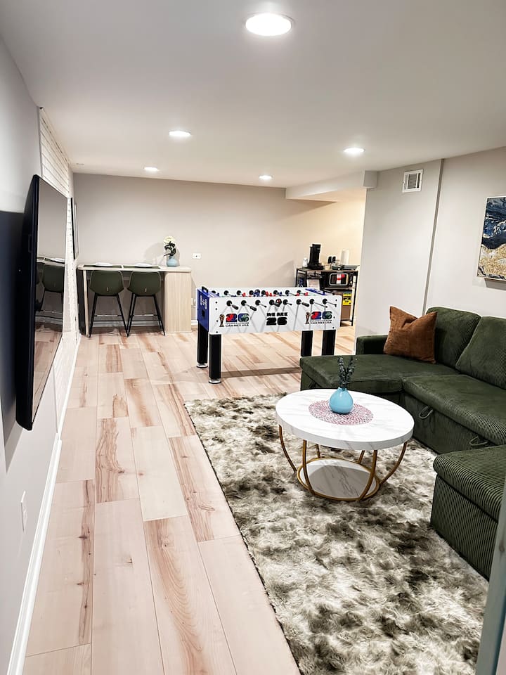 Simply Elegant! Close To Truist, Benz & Aquarium - Smyrna