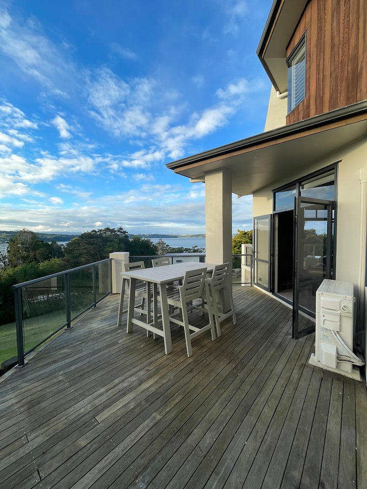 Villa Snellstopia - Snells Beach