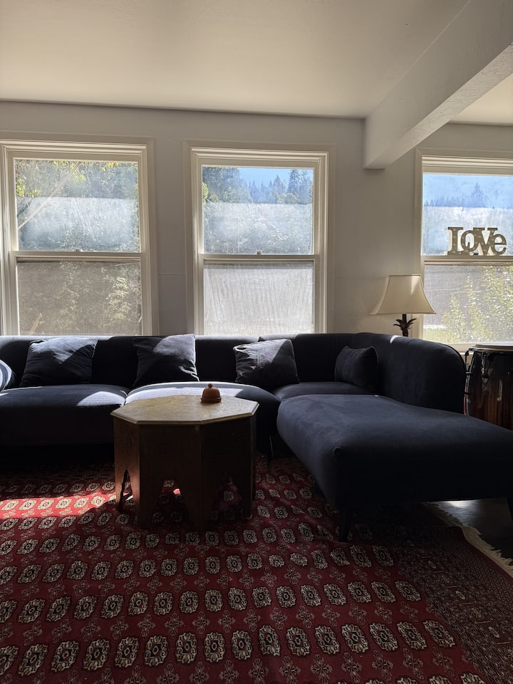 Stone House Lodge Farm House - Nevada City, CA