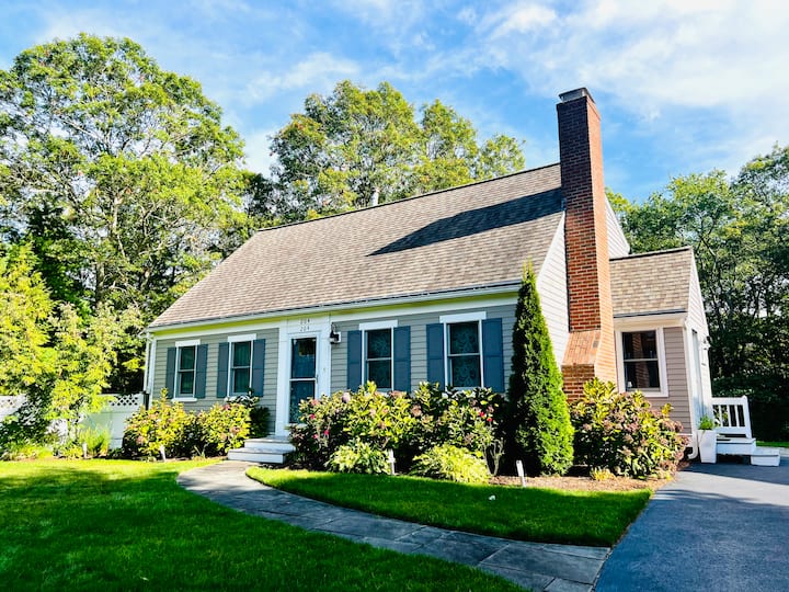 The Cape Escape House: 
Pool • Fire Pit• Gym - Sandwich, MA
