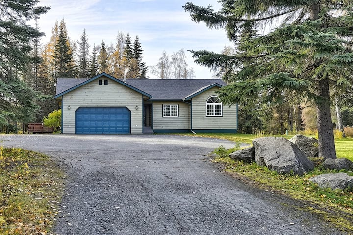 Charming Duplex Close To Soldotna And Kenai River - Soldotna, AK