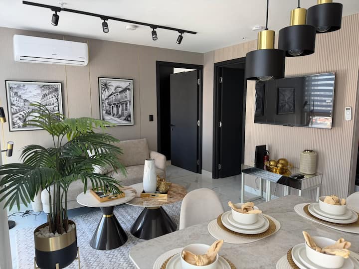 Modern Apartment In Obarrio With A True Home Feel - Panamá