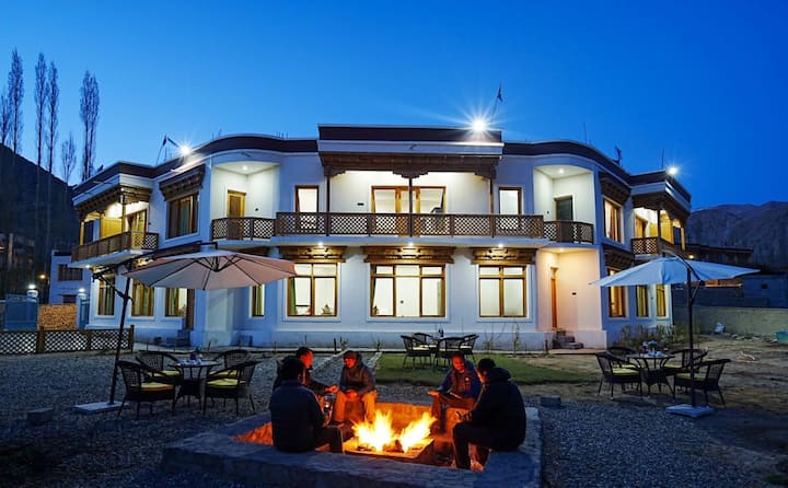 Summer Inn Ladakh
Upper Tukcha
Leh Ladakh. - Leh