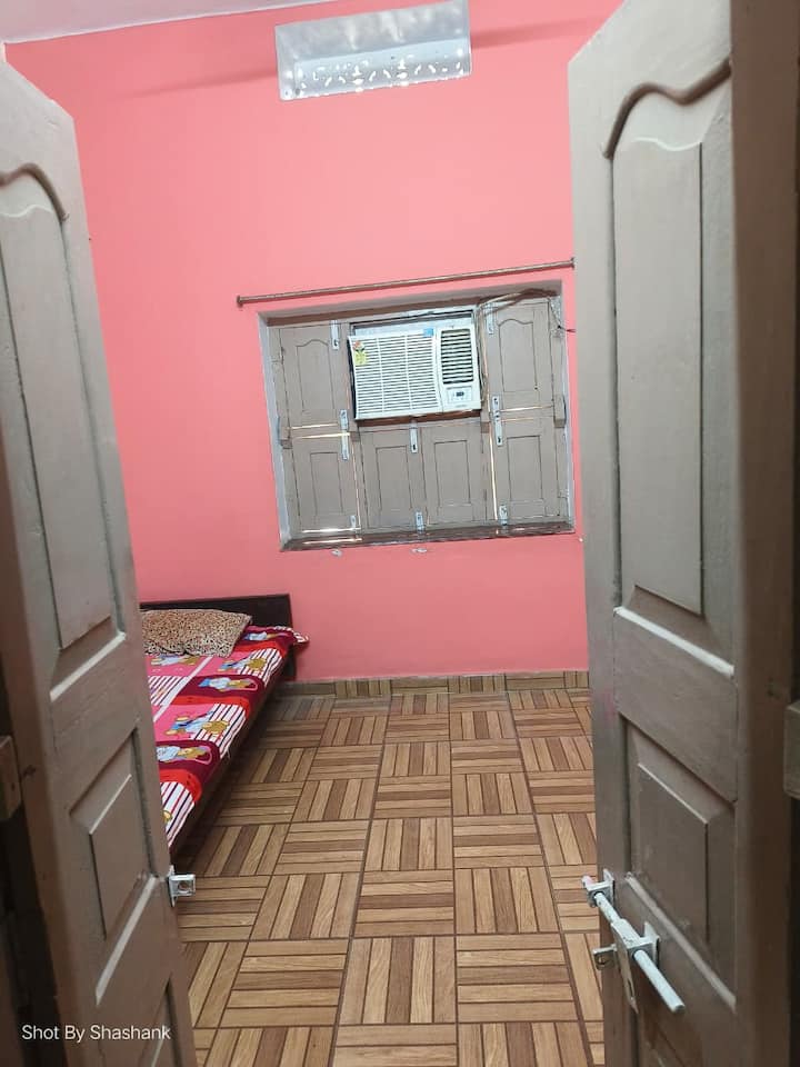 2bhk Flat Homestay - 加雅