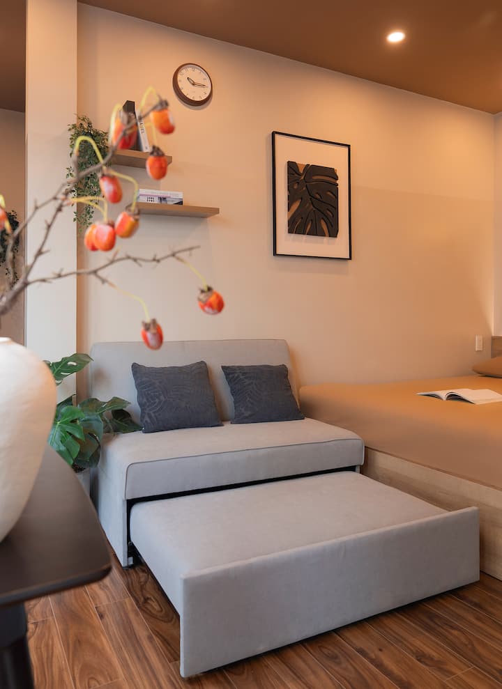 Bright Studio • D1 Central • 3 Pax • Urban Escape - Ho Chi Minh City