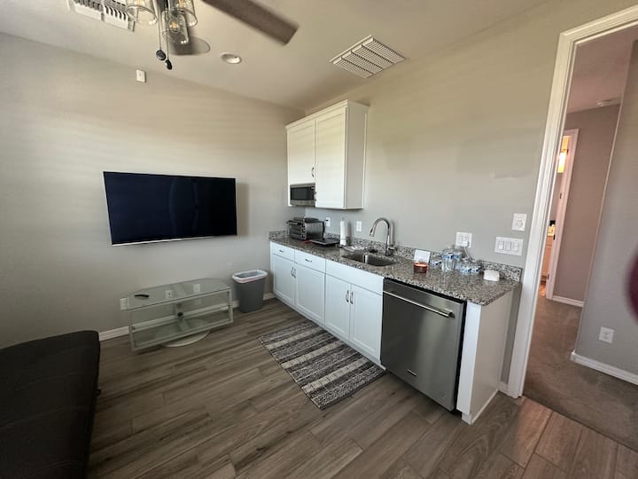 Peaceful-suite - Mesa, AZ