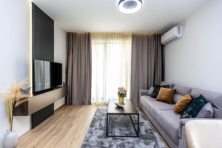 Emilia Romana Boutique - Modern Luxury Living 2 - Nessebar