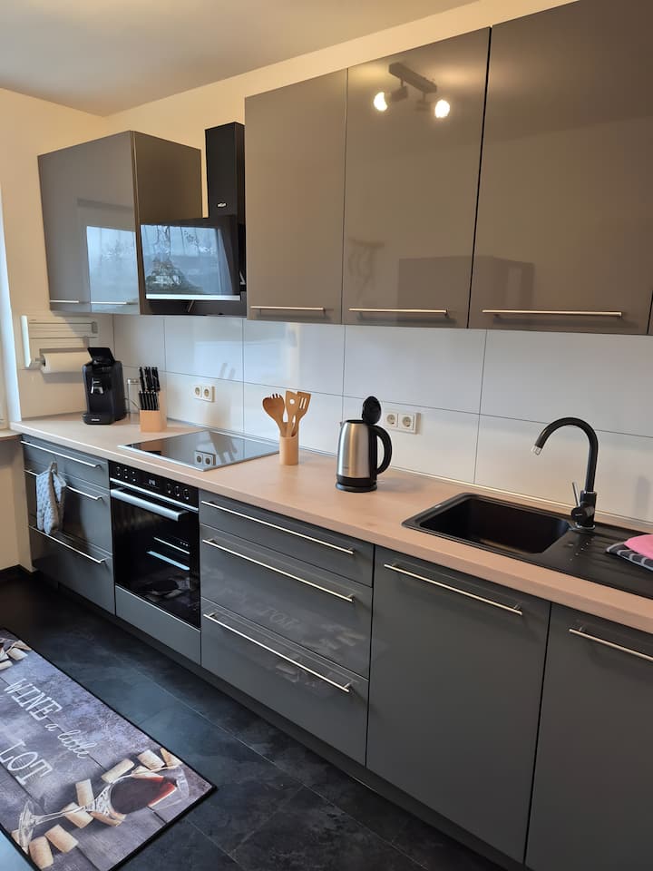 Neue 4zi Kü Bad Balkon Parknähe 1og - Neunkirchen