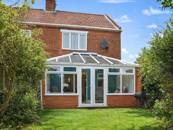 Primrose Cottage - Winterton-on-Sea