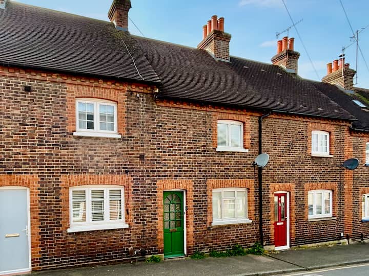 The Cycling Cottage - Shere