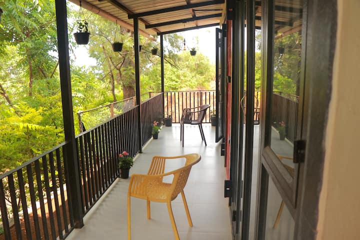 Orchid's Villa - Mahabaleshwar